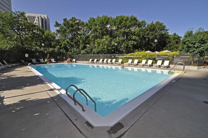 Private Downtown Condo | Steps To Grocery & Dining - Minneapolis, MN