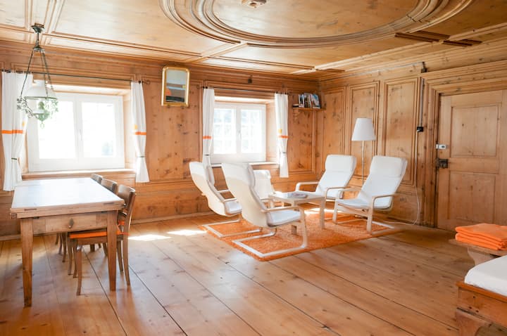 Ferienwohnung Im Schloss - Splügen