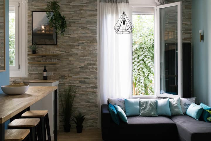 Sleep-in-montpellier/centre/5ch/gare St Roch/tram - Montpellier