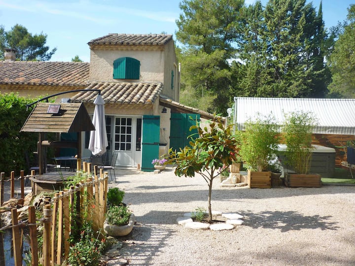 Un Coin De Paradis Au Cœur Des Alpilles Avec Spa - Maussane-les-Alpilles