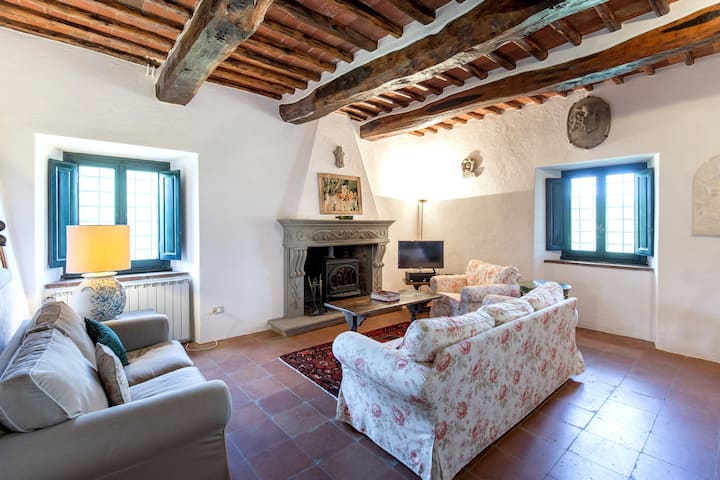 Villa Le Miccine W/ Pool - Bello Fresco Unit For 2 - Radda in Chianti