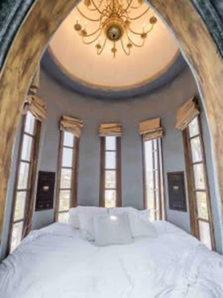 The Castle Ivar ! - Castles for Rent in Los Angeles, California, United ...