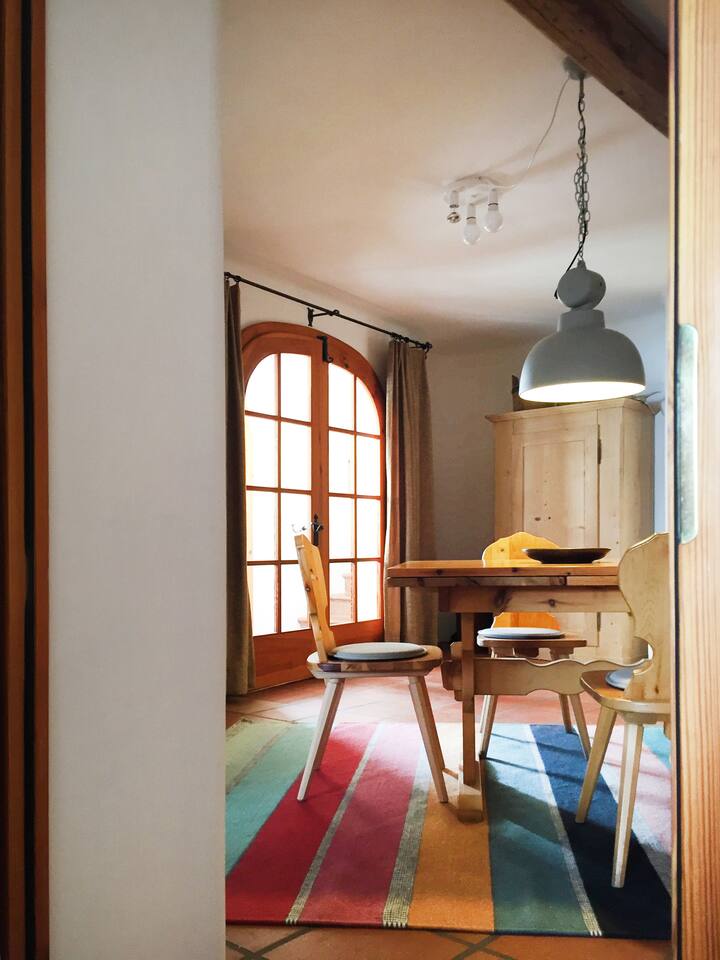Typical Engadin Apartment - Guarda