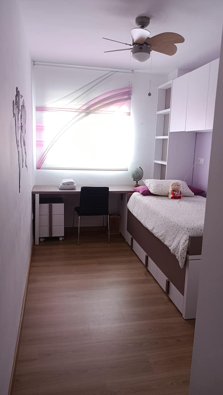 Preciosa Habitación+ Baño Privado, Larga Estancia - Valencia