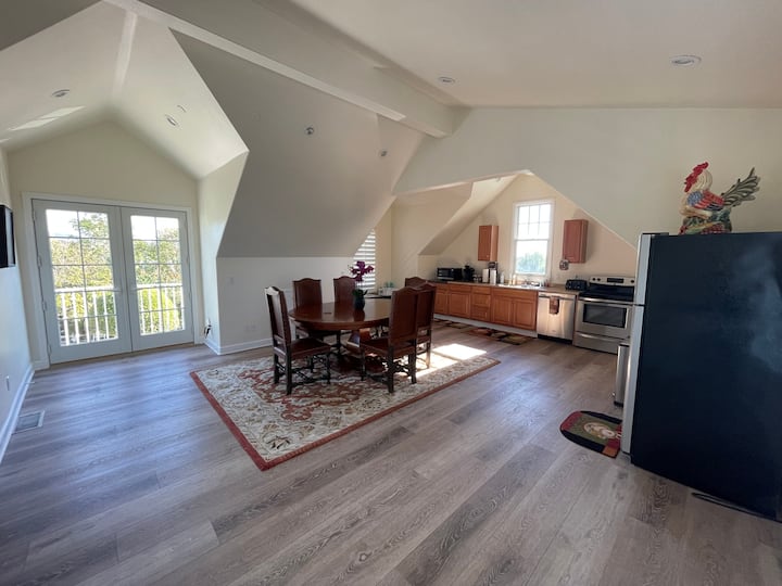 Exclusive Apartment, Gated Community - San Marcos, CA