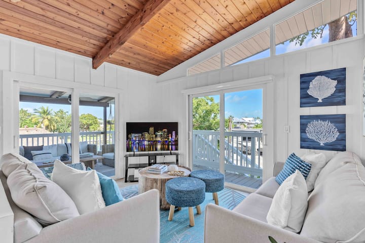 Islamorada Waterfront Villa - Islamorada, FL
