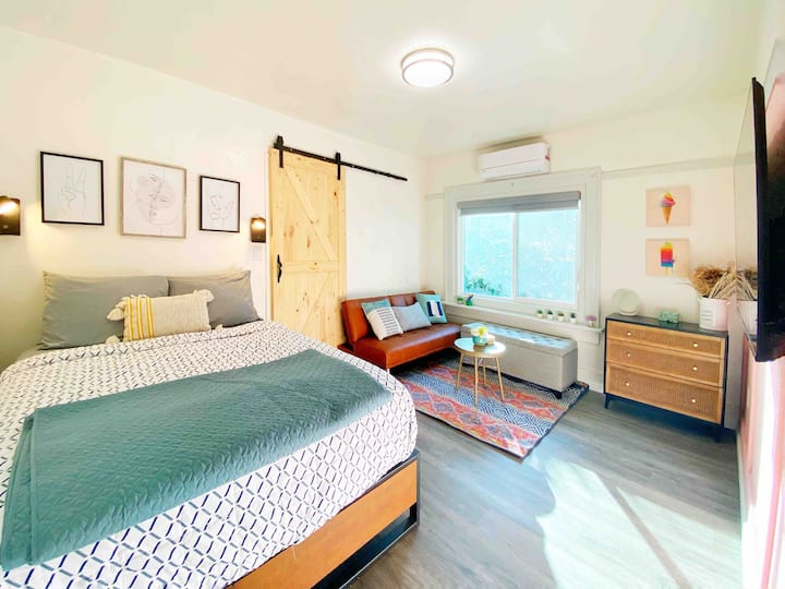 Romantic Private Pink-house | Disney & Dtfullerton - Placentia