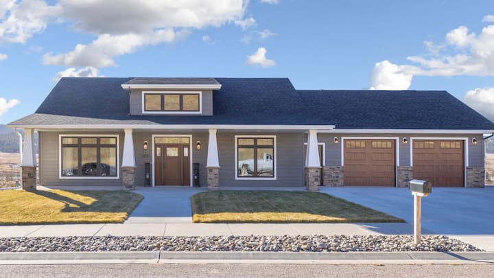 Entire Spacious/ Private Apartment. - Sturgis, SD