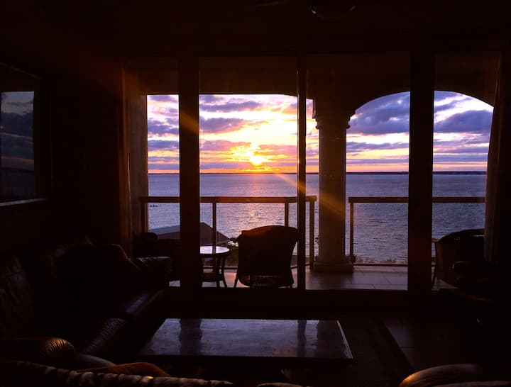 Luxury Island-living At Portofino; Pensacola Beach - Pensacola Beach, FL