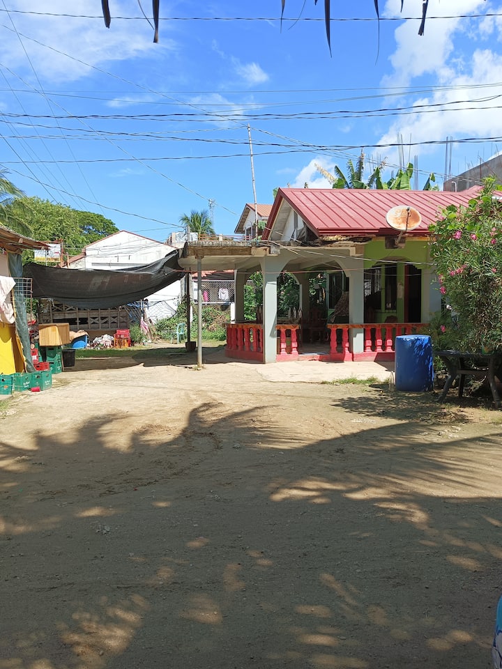 Patar Beach Family House - Bolinao