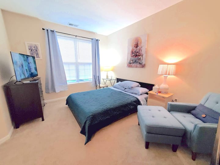 Namastay Oasis Superclean Dulles 
3xbedroom 2xbath - Leesburg, VA