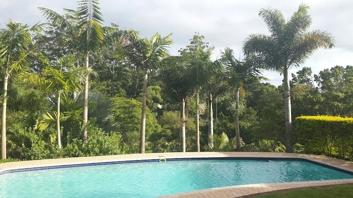 Sunny & Peaceful Family-friendly Home - Pinetown