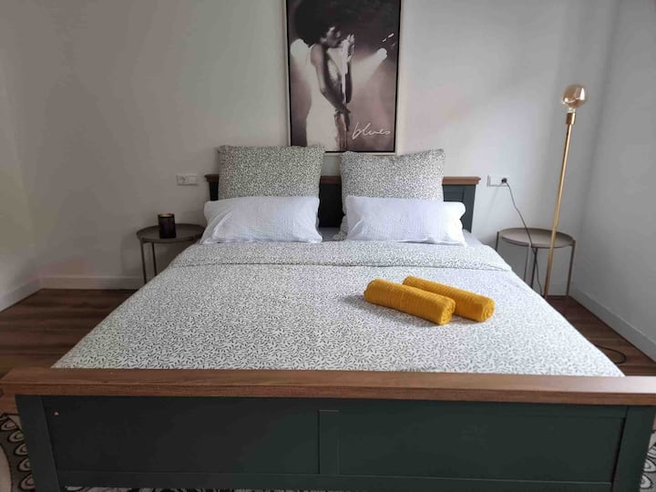 Studio Confortable Et Proche Du Centre - Esslingen