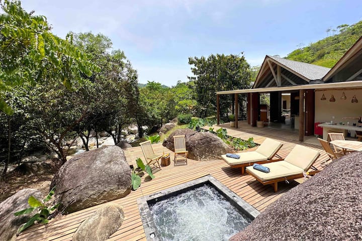 Excepcional Cabaña En San Rafael Con Jacuzzi Y Río - San Rafael, Colombia