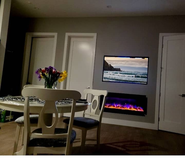 Brand New 1-bedroom Place With Indoor Fireplace. - Pacifica, CA