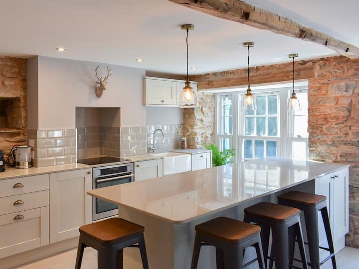 Centrally Located Cottage With Modern Style 5* - Sedbergh