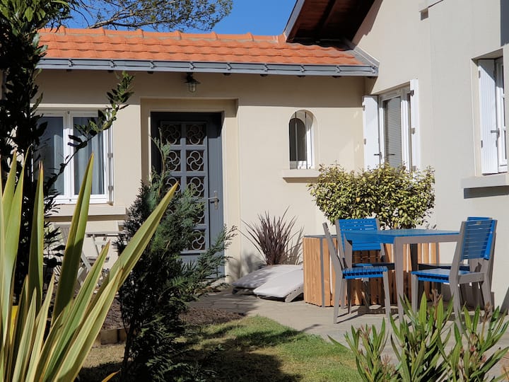 Maison Typique, Centre-ville, Jardin Ville Haute - Pornic