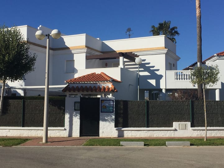 Beautiful House In Resort Costa Ballena (Rota) - Rota