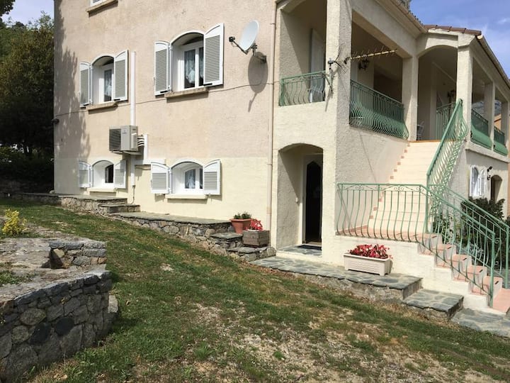 Corté Au Calme, Jardin, Proche Toutes Activités - Lac de l'Oriente