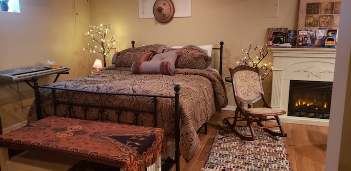 Near Midway Airport Great Vacation & Travel Nurses - Bedford, PA