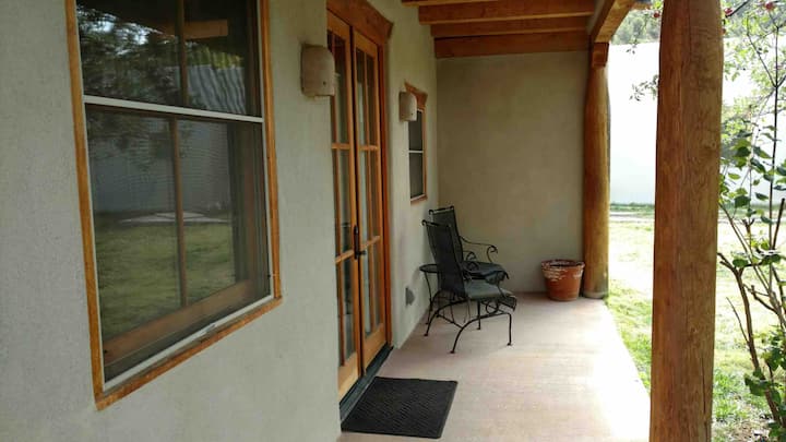 Upper Canyon Road Casita - Santa Fe, NM