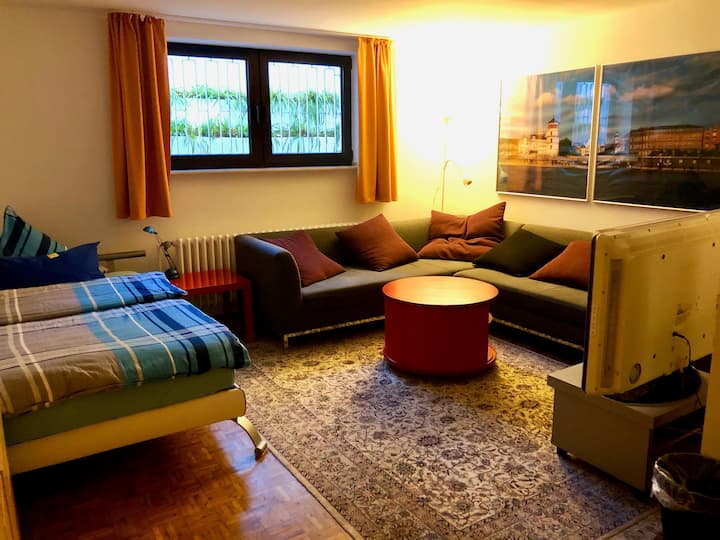 Allies Bed And Breakfast Düsseldorf - Düsseldorf