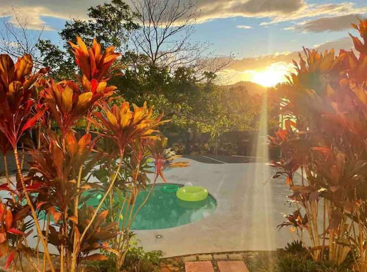 Quinta Don Noé Casa, Rancho, Piscina - Orotina