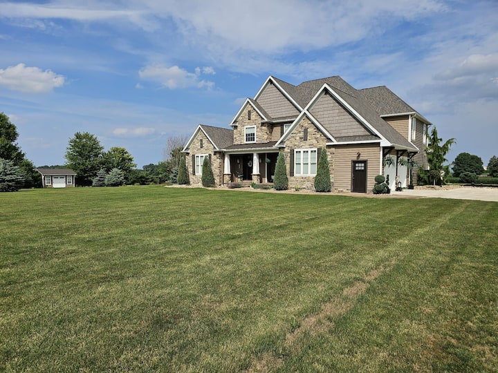 Beautiful Country Side Mansion - Ohio