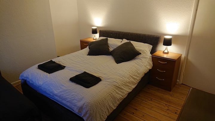 Three Acre Lane - Room 1 - Corfe Castle