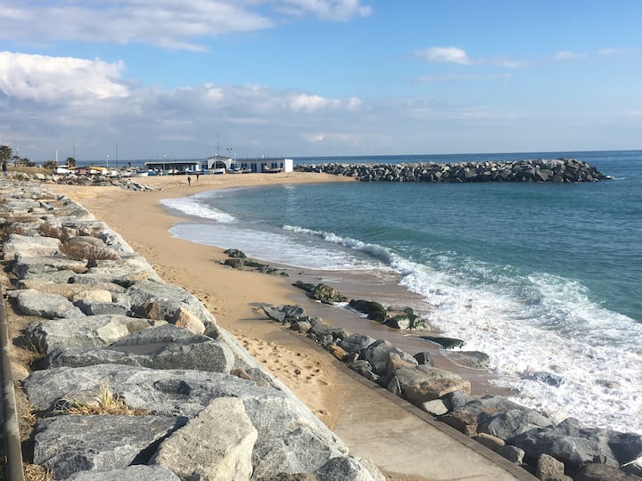 Vilamarlux Ii, Loving Sea View - Mataró