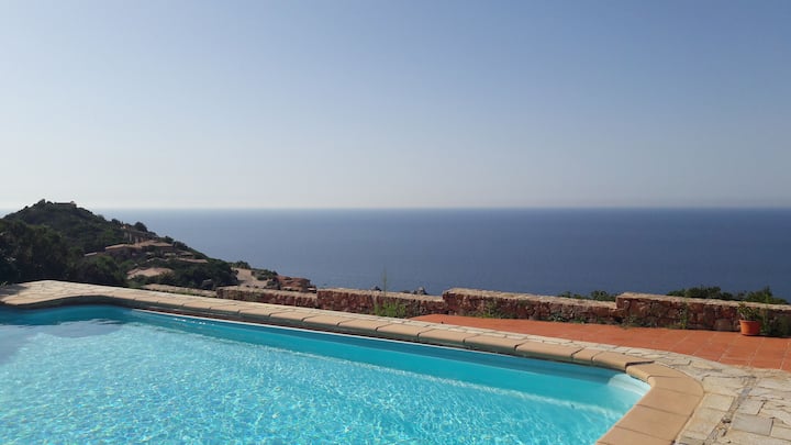 Raganella Con Piscina Vista Mare - Costa Paradiso