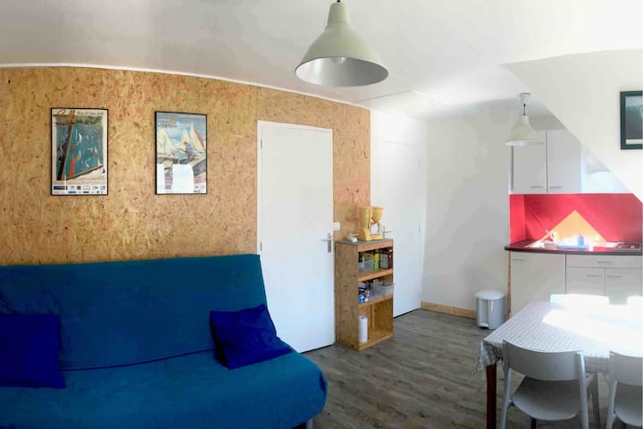 Quiberon, T2 En Plein Centre, 1 Place De Parking - Quiberon
