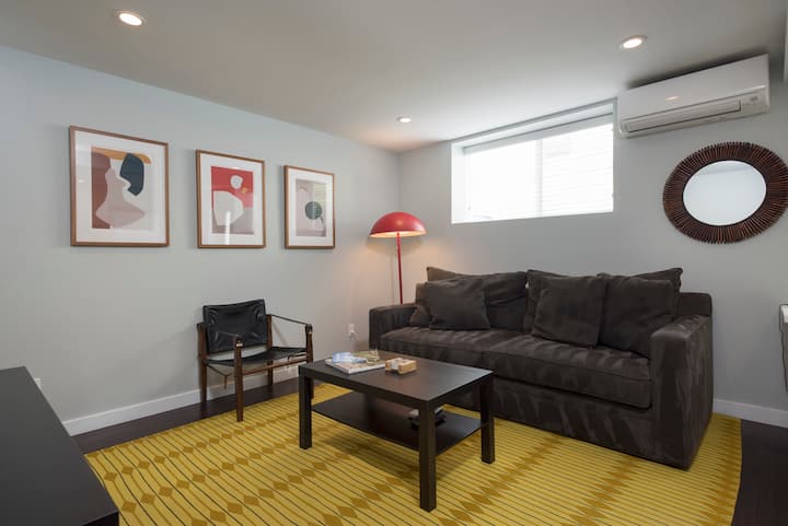 Modern Master Suite In Madison Valley W/ Back Yard - Seattle