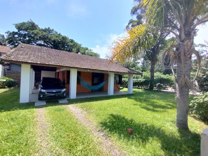 Casa Em Garopaba - Praia Da Ferrugem. 3 Min Do Mar - Garopaba