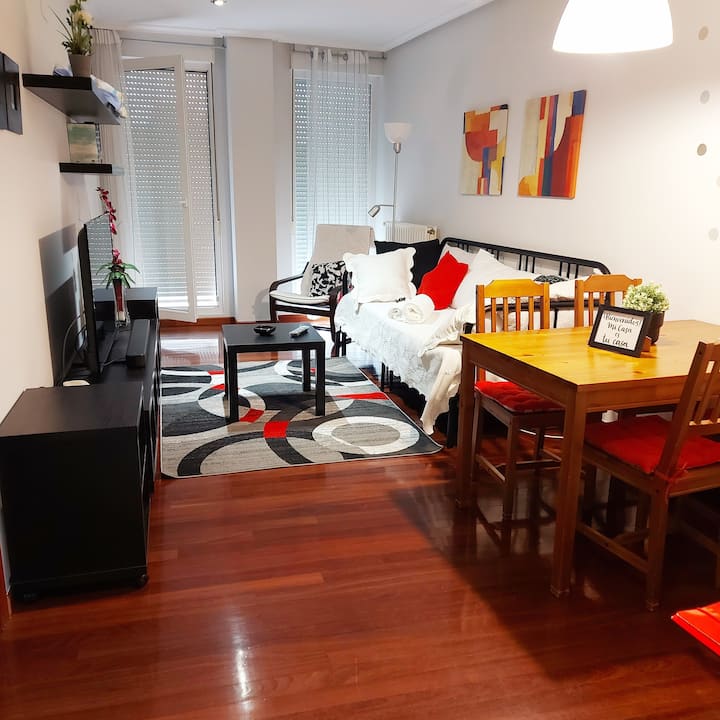 Soleado Piso Con Garaje Y Piscina A 8 'Centro - Castro Urdiales