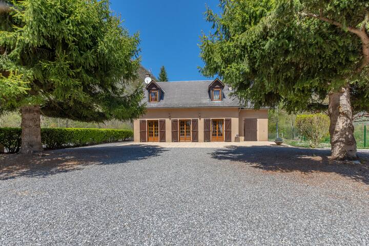 Maison Familiale Au Cœur De La Vallée - Saint-Lary-Soulan