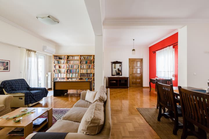 Central Apartment Fully Airconditioned-wifi - Atina
