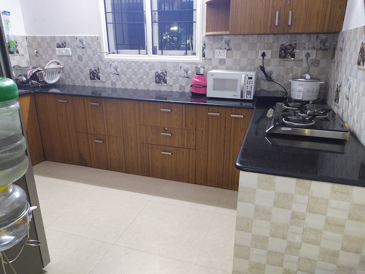 Phoenix Serviced Apartment - Ad Block - Chennai