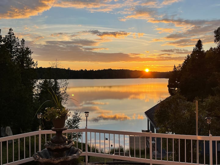 Temiscaming Holiday Rentals & Homes - Quebec, Canada | Airbnb