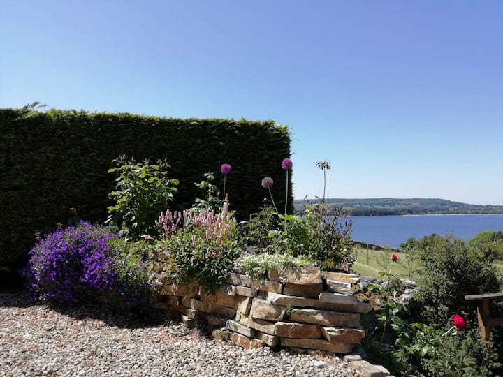 Lakeside Retreat Wicklow Mountains Quiet Location - Ireland