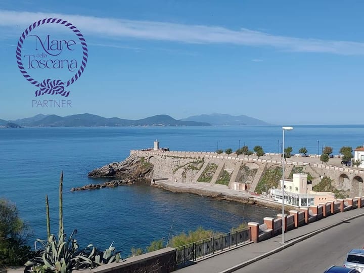 Raffinato Appartamento Centro Storico Vista Mare. - Piombino
