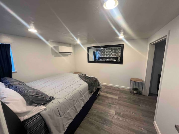 1 Bedroom Apartment On A Quiet Street - Grafton, MA
