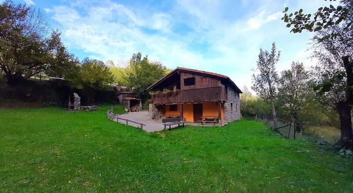 Cabaña Pasiega La Hirririá - San Roque De Riomiera - Cantabrie