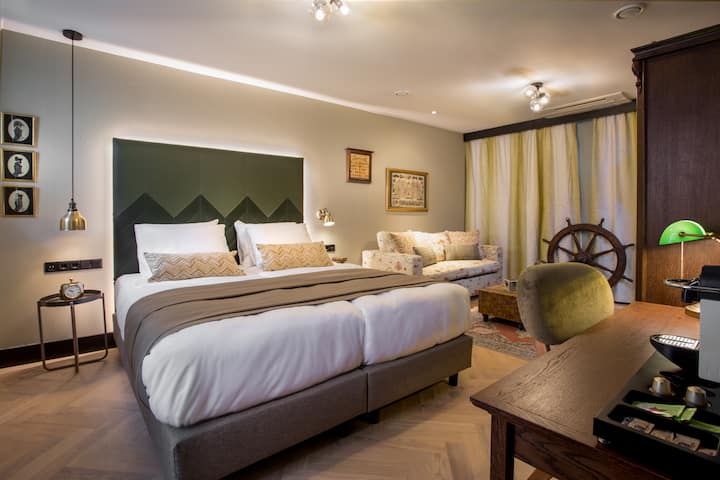 The Hendrick's Hotel: Deluxe Twin Room - Ámsterdam