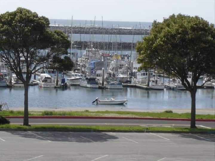 Coronado Apt 4 Near Beach And Coastal Trail! 4 - Half Moon Bay, CA