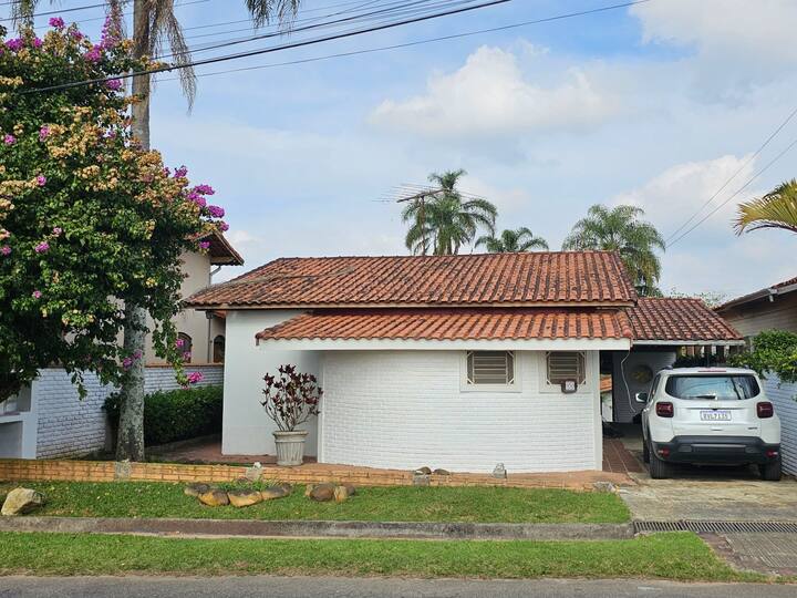 Casa Aconchegante Em Condomínio - Ibiúna