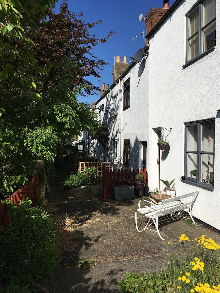 Cosy Town House Cottage, Lincoln - Pets Welcome! - Lincoln