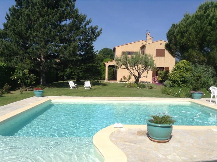 Les Lauriers  Villa Provençale Climatisée - Cagnes-sur-Mer