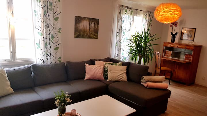 Sörgården - Nyrenoverad Gästlägenhet För 1-4 Pers. - Hallstahammar