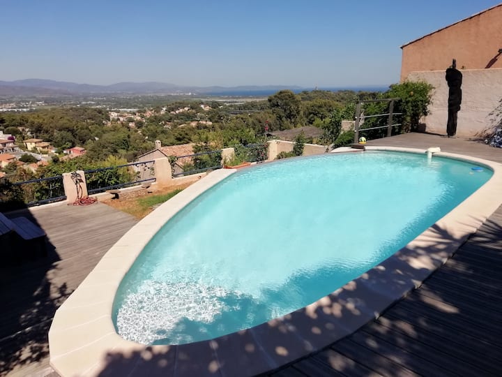 Villa Climatisée, Vue Mer, Piscine Privée - Carqueiranne